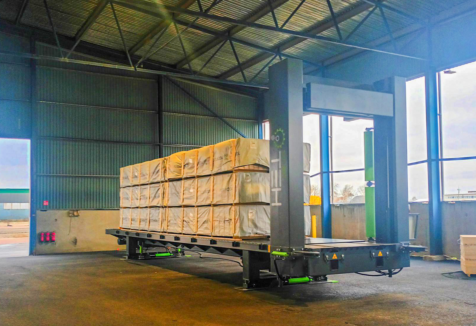 Efficient Container Loading Platform Now Available at Näpi Factory ...